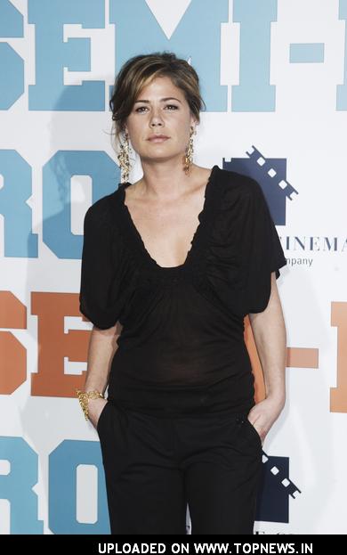 Bikini Girl And Fashion Maura Tierney Sexy Celebrities