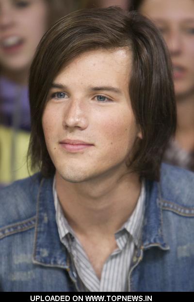 Zach Porter Wiki Bio Age Height Weight Facts Family